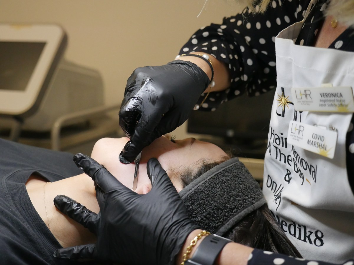 Shaving V Dermaplaning: What’s the Difference? – South Australian Style ...